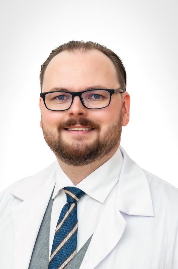 Oddělení ústní, čelistní a obličejové chirurgie | Nemocnice České ...